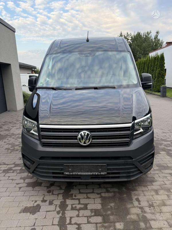 Melns Volkswagen Crafter 2023 Jonava, ar dzinēja tilpumu 2.00 L un nobraukumu 165 tūkst. km par 23300 €, foto 3 vietnē AUTOMOTO.COM.LV