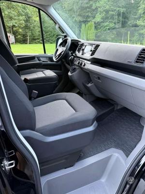 Melns Volkswagen Crafter 2023 Jonava, ar dzinēja tilpumu 2.00 L un nobraukumu 165 tūkst. km par 23300 €, foto 12 vietnē AUTOMOTO.COM.LV