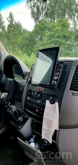 Melns Volkswagen Crafter 2008 Rīga, ar dzinēja tilpumu 2.50 L un nobraukumu 500 tūkst. km par 2800 €, foto 6 vietnē AUTOMOTO.COM.LV