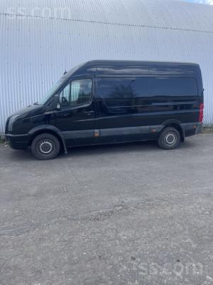 Melns Volkswagen Crafter 2010 Rīga, ar dzinēja tilpumu 2.50 L un nobraukumu 426 tūkst. km par 4600 €, foto  vietnē AUTOMOTO.COM.LV