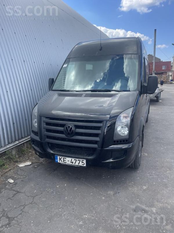 Melns Volkswagen Crafter 2010 Rīga, ar dzinēja tilpumu 2.50 L un nobraukumu 426 tūkst. km par 4600 €, foto 4 vietnē AUTOMOTO.COM.LV