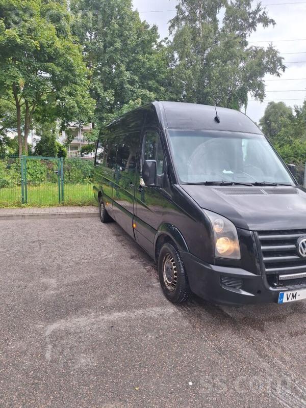 Black Volkswagen Crafter 2010 in Riga, with an engine capacity of 2.50 L and mileage of 404 thousand km for 4800 €, photo 3 on AUTOMOTO.COM.LV