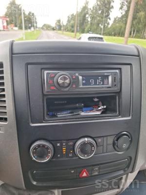 Melns Volkswagen Crafter 2010 Rīga, ar dzinēja tilpumu 2.50 L un nobraukumu 404 tūkst. km par 4800 €, foto 8 vietnē AUTOMOTO.COM.LV