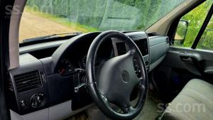 Melns Volkswagen Crafter 2010 Ogre, ar dzinēja tilpumu 2.50 L un nobraukumu 387 tūkst. km par 5950 €, foto 11 vietnē AUTOMOTO.COM.LV