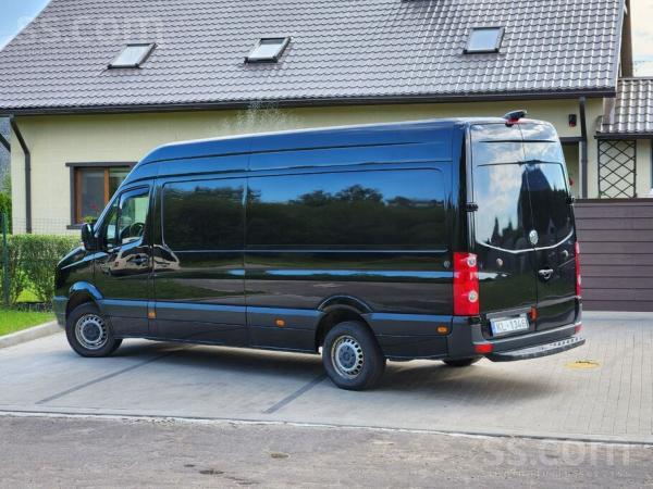 Melns Volkswagen Crafter 2014 Jelgava, ar dzinēja tilpumu 2.00 L un nobraukumu 272 tūkst. km par 8800 €, foto 4 vietnē AUTOMOTO.COM.LV