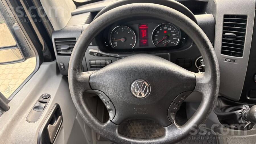 Melns Volkswagen Crafter 2016 Liepāja, ar dzinēja tilpumu 2.00 L un nobraukumu 285 tūkst. km par 13850 €, foto 16 vietnē AUTOMOTO.COM.LV