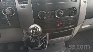Melns Volkswagen Crafter 2016 Liepāja, ar dzinēja tilpumu 2.00 L un nobraukumu 285 tūkst. km par 13850 €, foto 22 vietnē AUTOMOTO.COM.LV