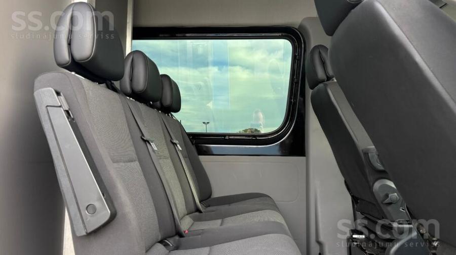 Melns Volkswagen Crafter 2016 Liepāja, ar dzinēja tilpumu 2.00 L un nobraukumu 285 tūkst. km par 13850 €, foto 26 vietnē AUTOMOTO.COM.LV