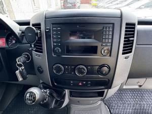 Melns Volkswagen Crafter 2014 Daugavpils, ar dzinēja tilpumu 2.00 L un nobraukumu 0 tūkst. km par 13500 €, foto 16 vietnē AUTOMOTO.COM.LV