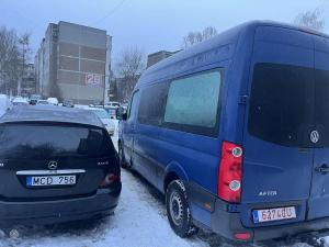 Zils Volkswagen Crafter 2007 Kauņa, ar dzinēja tilpumu 2.50 L un nobraukumu 380 tūkst. km par 4600 €, foto 7 vietnē AUTOMOTO.COM.LV