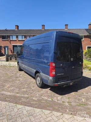 Blue Volkswagen Crafter 2008 in Vilnius, with an engine capacity of 2.50 L and mileage of 330 thousand km for 7999 €, photo 11 on AUTOMOTO.COM.LV