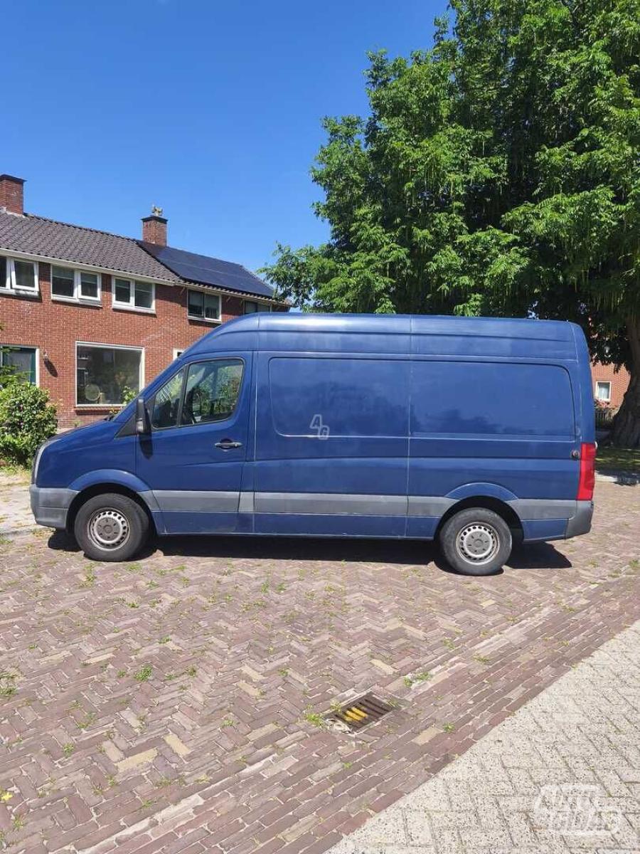 Blue Volkswagen Crafter 2008 in Vilnius, with an engine capacity of 2.50 L and mileage of 330 thousand km for 7999 €, photo 12 on AUTOMOTO.COM.LV