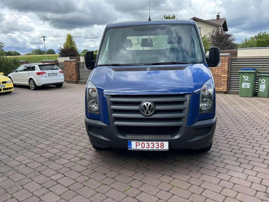 Zils Volkswagen Crafter 2010 Kauņa, ar dzinēja tilpumu 2.50 L un nobraukumu 185 tūkst. km par 5880 €, foto 6 vietnē AUTOMOTO.COM.LV