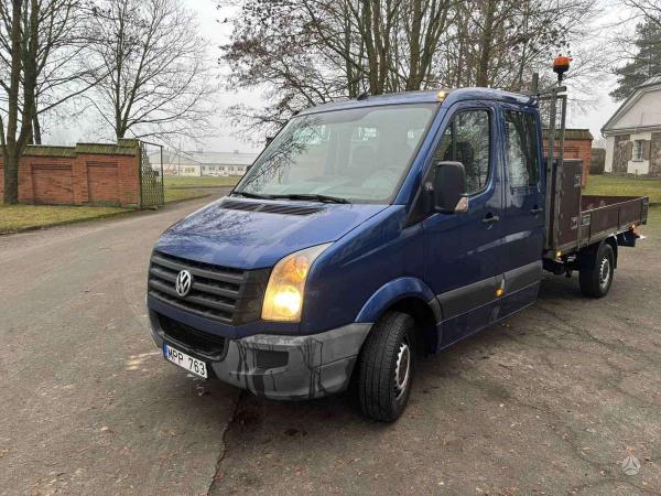 Blue Volkswagen Crafter 2013 in Siauliai, with an engine capacity of 1.97 L and mileage of 217 thousand km for 7800 €, photo 1 on AUTOMOTO.COM.LV