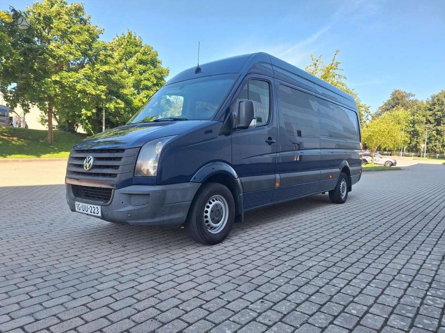 Blue Volkswagen Crafter 2014 in Dobele, with an engine capacity of 2.00 L and mileage of 215 thousand km for 9700 €, photo 3 on AUTOMOTO.COM.LV