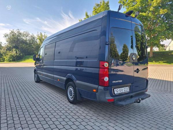 Blue Volkswagen Crafter 2014 in Dobele, with an engine capacity of 2.00 L and mileage of 215 thousand km for 9700 €, photo 6 on AUTOMOTO.COM.LV