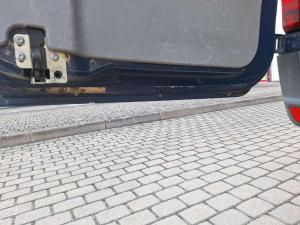 Blue Volkswagen Crafter 2014 in Dobele, with an engine capacity of 2.00 L and mileage of 215 thousand km for 9700 €, photo 12 on AUTOMOTO.COM.LV