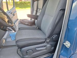 Blue Volkswagen Crafter 2014 in Dobele, with an engine capacity of 2.00 L and mileage of 215 thousand km for 9700 €, photo 19 on AUTOMOTO.COM.LV