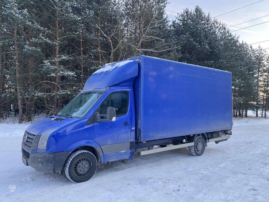 Blue Volkswagen Crafter 2015 in Kaunas, with an engine capacity of 2.00 L and mileage of 408 thousand km for 11900 €, photo 3 on AUTOMOTO.COM.LV