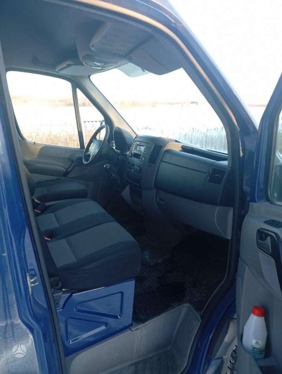 Zils Volkswagen Crafter 2016 Kauņa, ar dzinēja tilpumu 2.00 L un nobraukumu 230 tūkst. km par 6200 €, foto 13 vietnē AUTOMOTO.COM.LV