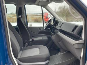 Blue Volkswagen Crafter 2019 in Ukmerge, with an engine capacity of 1.97 L and mileage of 105 thousand km for 23900 €, photo 9 on AUTOMOTO.COM.LV