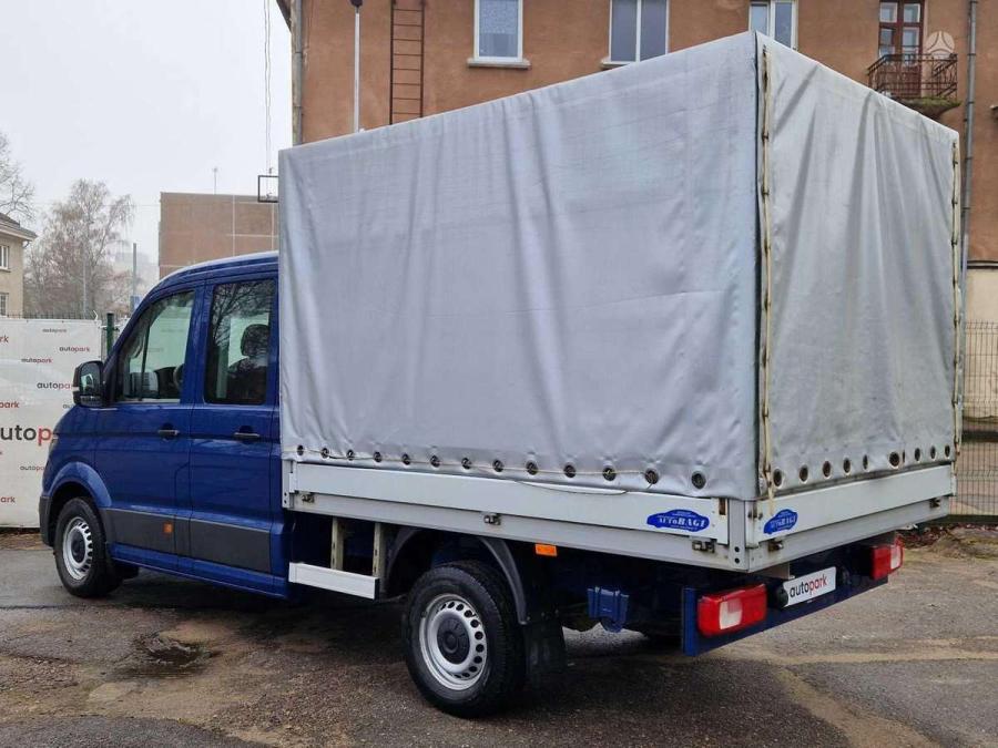 Blue Volkswagen Crafter 2019 in Klaipeda, with an engine capacity of 1.97 L and mileage of 72 thousand km for 26500 €, photo 3 on AUTOMOTO.COM.LV