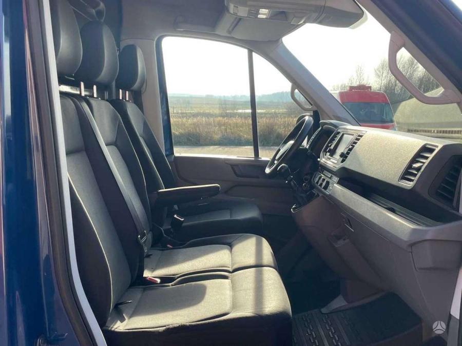 Zils Volkswagen Crafter 2019 Ukmergė, ar dzinēja tilpumu 1.97 L un nobraukumu 144 tūkst. km par 15900 €, foto 9 vietnē AUTOMOTO.COM.LV