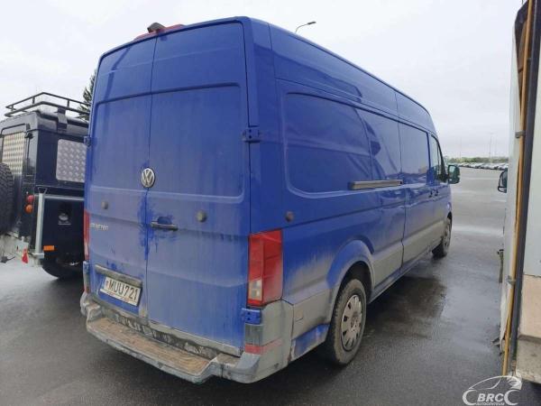 Blue Volkswagen Crafter 2020 in Vilnius, with an engine capacity of 1.97 L and mileage of 311 thousand km for 9400 €, photo 5 on AUTOMOTO.COM.LV
