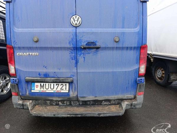 Blue Volkswagen Crafter 2020 in Vilnius, with an engine capacity of 1.97 L and mileage of 311 thousand km for 9400 €, photo 4 on AUTOMOTO.COM.LV