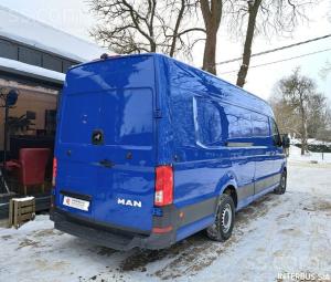 Blue Volkswagen Crafter 2022 in Riga, with an engine capacity of 2.00 L and mileage of 0 thousand km for 18755 €, photo 3 on AUTOMOTO.COM.LV