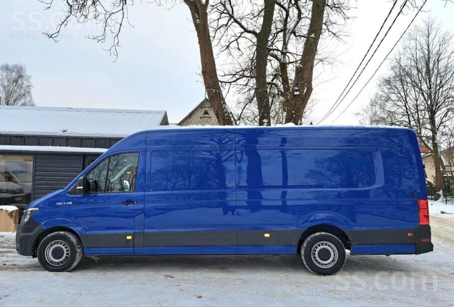 Blue Volkswagen Crafter 2022 in Riga, with an engine capacity of 2.00 L and mileage of 0 thousand km for 18755 €, photo 6 on AUTOMOTO.COM.LV