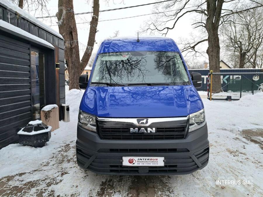 Blue Volkswagen Crafter 2022 in Riga, with an engine capacity of 2.00 L and mileage of 0 thousand km for 18755 €, photo 8 on AUTOMOTO.COM.LV