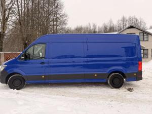 Blue Volkswagen Crafter 2023 in Taurage, with an engine capacity of 1.97 L and mileage of 212 thousand km for 17606 €, photo 7 on AUTOMOTO.COM.LV