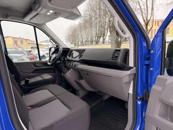 Blue Volkswagen Crafter 2023 in Taurage, with an engine capacity of 1.97 L and mileage of 212 thousand km for 17606 €, photo 10 on AUTOMOTO.COM.LV