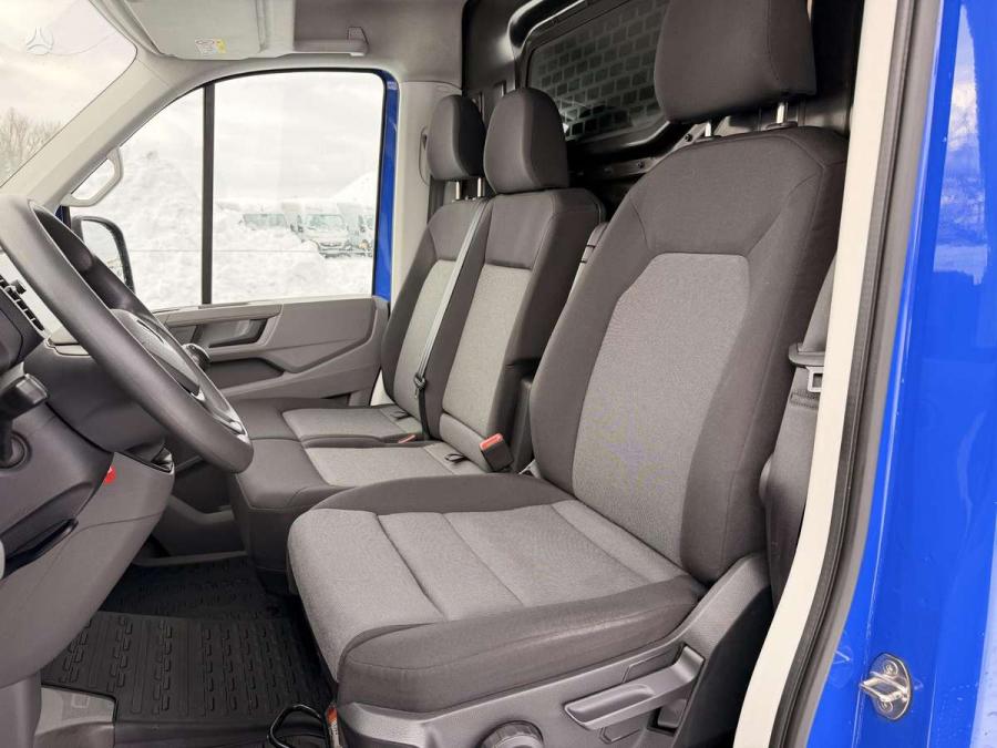Blue Volkswagen Crafter 2023 in Taurage, with an engine capacity of 1.97 L and mileage of 212 thousand km for 17364 €, photo 12 on AUTOMOTO.COM.LV