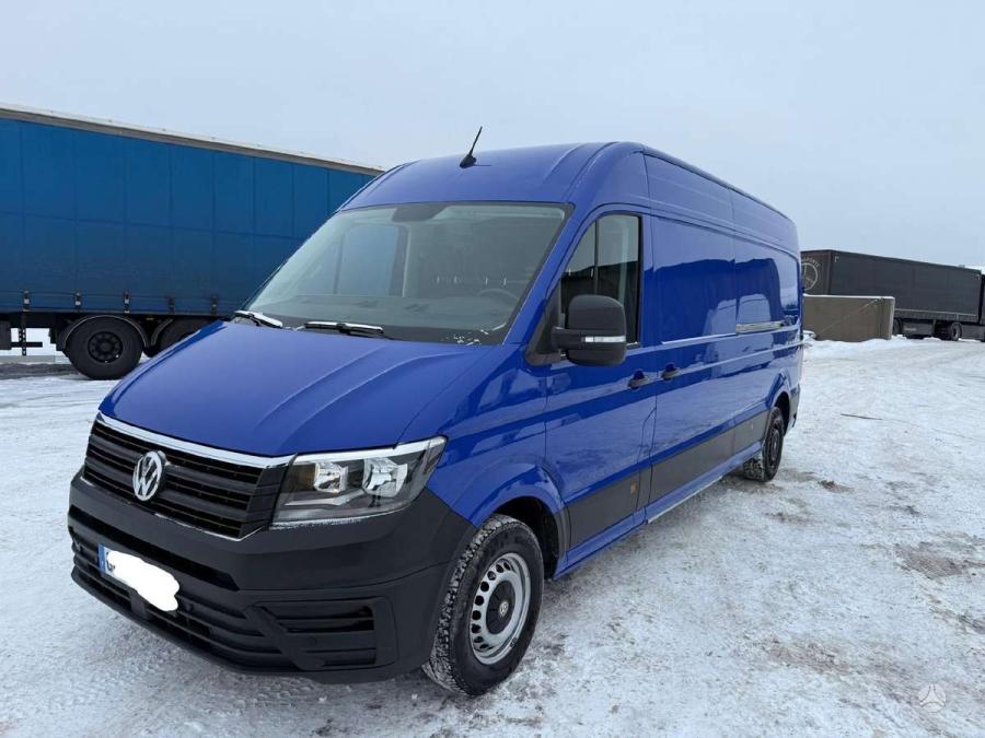 Blue Volkswagen Crafter 2023 in Kaunas, with an engine capacity of 2.00 L and mileage of 232 thousand km for 14950 €, photo 5 on AUTOMOTO.COM.LV