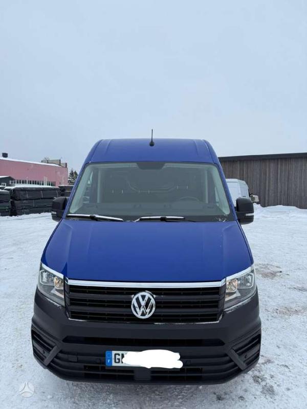 Blue Volkswagen Crafter 2023 in Kaunas, with an engine capacity of 2.00 L and mileage of 232 thousand km for 14950 €, photo 6 on AUTOMOTO.COM.LV