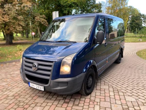 Blue Volkswagen Crafter 2006 in Jelgava, with an engine capacity of 2.50 L and mileage of 267 thousand km for 4950 €, photo 2 on AUTOMOTO.COM.LV