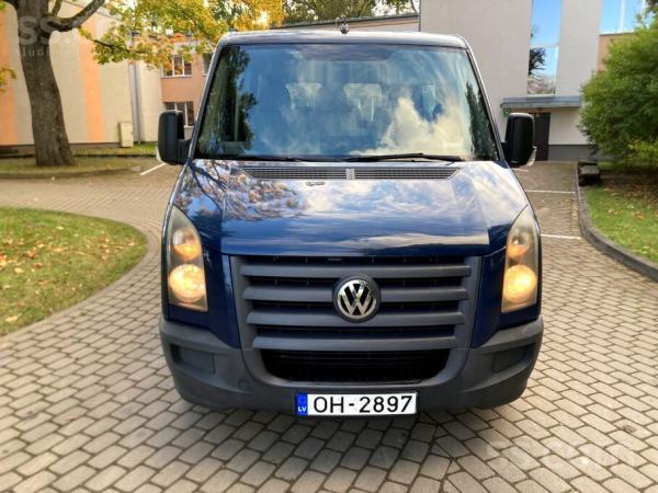 Blue Volkswagen Crafter 2006 in Jelgava, with an engine capacity of 2.50 L and mileage of 267 thousand km for 4950 €, photo 3 on AUTOMOTO.COM.LV