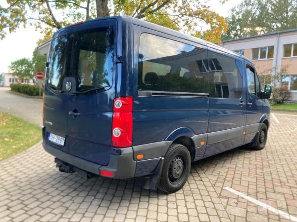 Blue Volkswagen Crafter 2006 in Jelgava, with an engine capacity of 2.50 L and mileage of 267 thousand km for 4950 €, photo 4 on AUTOMOTO.COM.LV