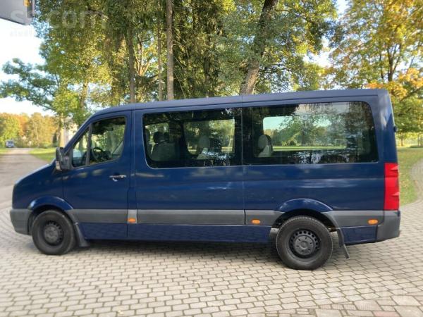 Blue Volkswagen Crafter 2006 in Jelgava, with an engine capacity of 2.50 L and mileage of 267 thousand km for 4950 €, photo 7 on AUTOMOTO.COM.LV