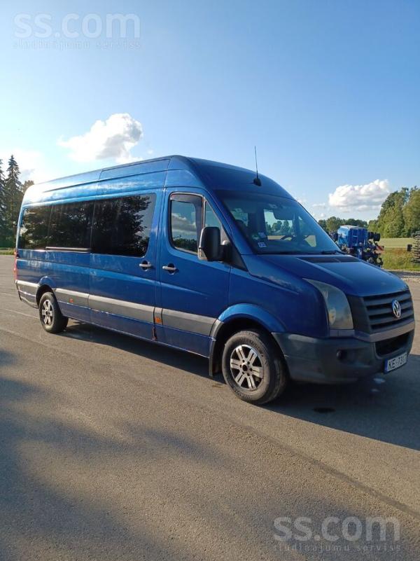 Volkswagen Crafter 2010 Saldus vietnÄ Zils Volkswagen Crafter 2010 Saldus, ar dzinÄja tilpumu 2.50 L un nobraukumu 425 tÅ«kst. km par 5000 ā¬, foto 1 vietnÄ AUTOMOTO.COM.LV