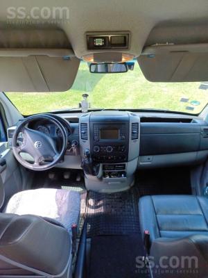 Zils Volkswagen Crafter 2010 Saldus, ar dzinēja tilpumu 2.50 L un nobraukumu 425 tūkst. km par 5000 €, foto 4 vietnē AUTOMOTO.COM.LV
