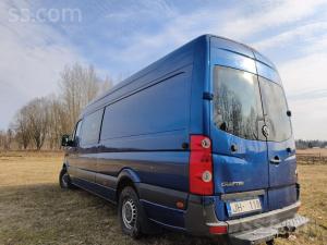Blue Volkswagen Crafter 2013 in Ogre, with an engine capacity of 2.00 L and mileage of 378 thousand km for 5600 €, photo 5 on AUTOMOTO.COM.LV