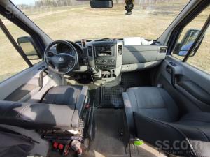 Zils Volkswagen Crafter 2013 Ogre, ar dzinēja tilpumu 2.00 L un nobraukumu 378 tūkst. km par 5600 €, foto 7 vietnē AUTOMOTO.COM.LV