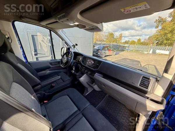 Zils Volkswagen Crafter 2018 Rīga, ar dzinēja tilpumu 2.00 L un nobraukumu 192 tūkst. km par 17500 €, foto 11 vietnē AUTOMOTO.COM.LV