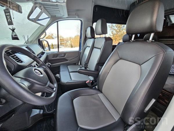 Zils Volkswagen Crafter 2019 Valmiera, ar dzinēja tilpumu 2.00 L un nobraukumu 209 tūkst. km par 23700 €, foto 1 vietnē AUTOMOTO.COM.LV