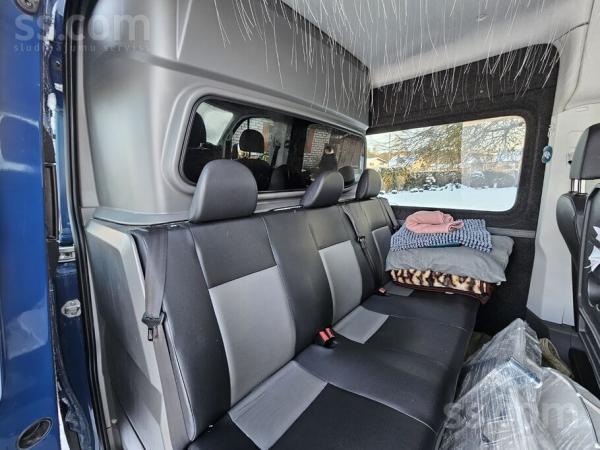 Zils Volkswagen Crafter 2019 Valmiera, ar dzinēja tilpumu 2.00 L un nobraukumu 209 tūkst. km par 23700 €, foto 6 vietnē AUTOMOTO.COM.LV