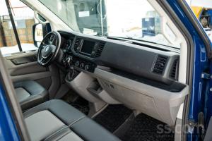 Blue Volkswagen Crafter 2020 in Valmiera, with an engine capacity of 2.00 L and mileage of 204 thousand km for 18500 €, photo 20 on AUTOMOTO.COM.LV