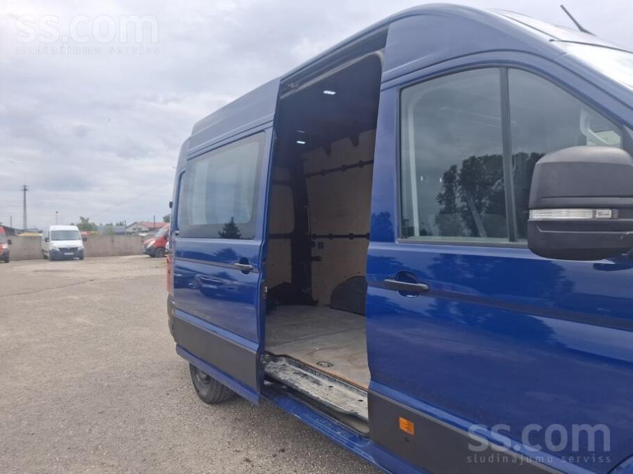 Zils Volkswagen Crafter 2020 Talsi, ar dzinēja tilpumu 2.00 L un nobraukumu 174 tūkst. km par 19800 €, foto 8 vietnē AUTOMOTO.COM.LV